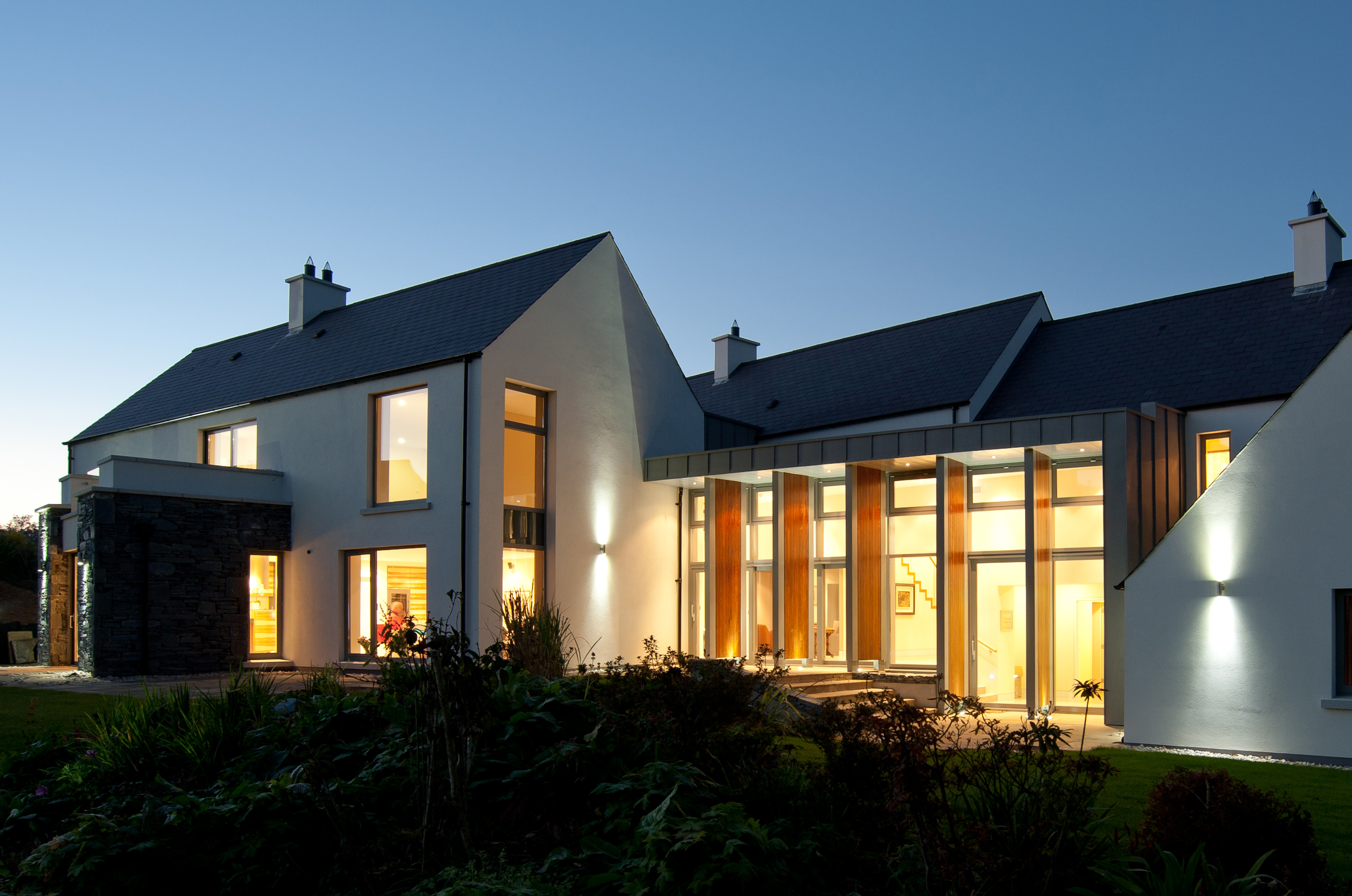 Contemporary Rural Dwelling - Hall Black Douglas Architects, Belfast